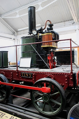 Captain Ahab's Watery Tales: Tiny Locomotive