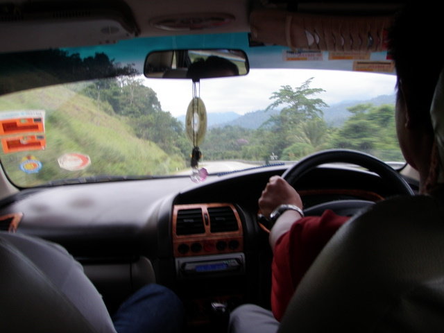 SEASON EXPLORER: Mount Bubu the 'blood sucker leech' 1657 m 14-16 Mei 2010