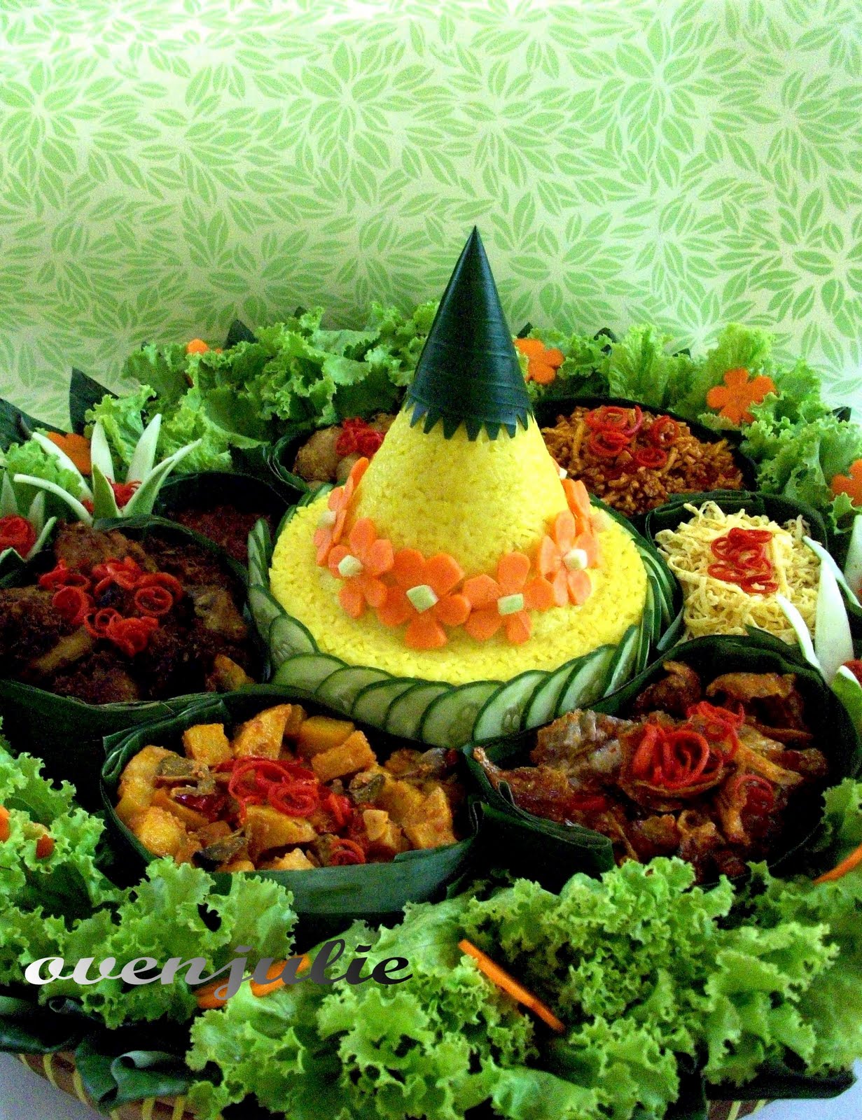 ovenjulie: Tumpeng, repeating ke 3 dari Susy