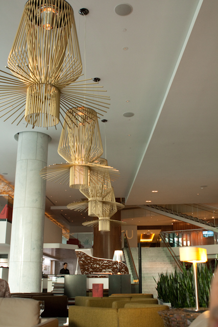 famished foodies: Lobby Lounge at the Fairmont Pacific Rim