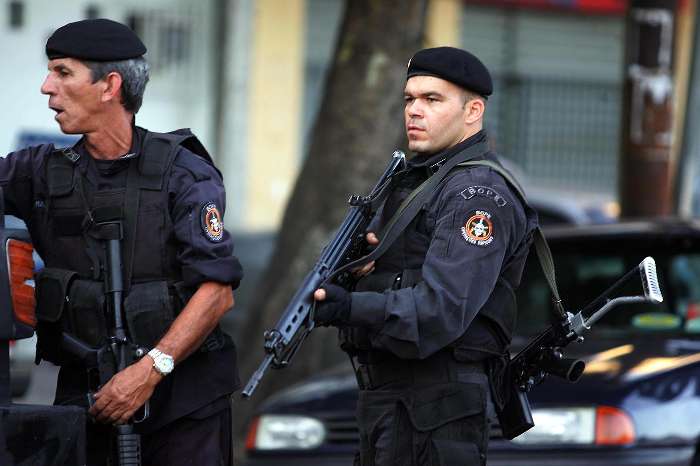 Tudo e uma coisa só.: B.O.P.E.