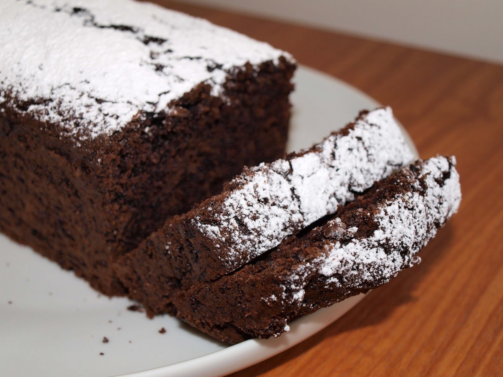 Garšu karuselis: Šokolādes-cukīni kekss