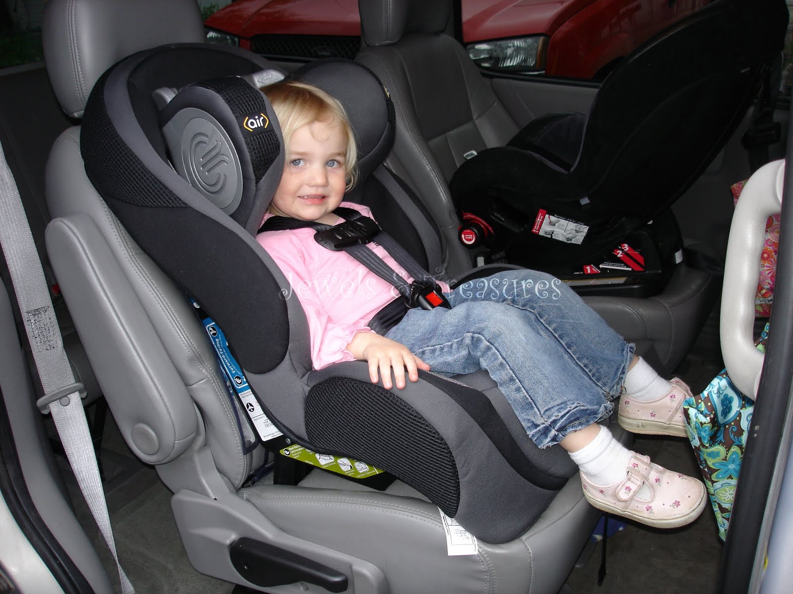 Jewels & Treasures: Safety 1st Complete Air Convertible Car Seat Review