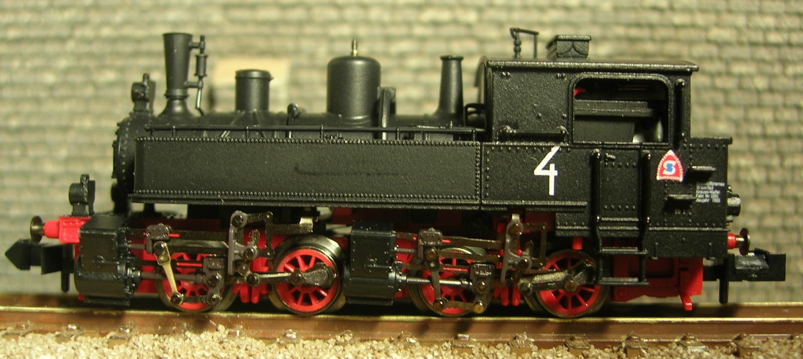 Els meus trens: Locomotora sèrie 98.7 "Zuckersusi" Minitrix