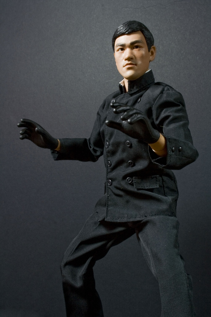 Doons Dungeon: Enterbay's Bruce Lee as Kato (Green Hornet)