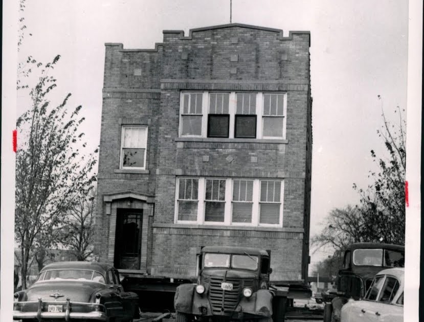 Uptown Chicago History: Moving a Brick Two-Flat in Chicago, 1953