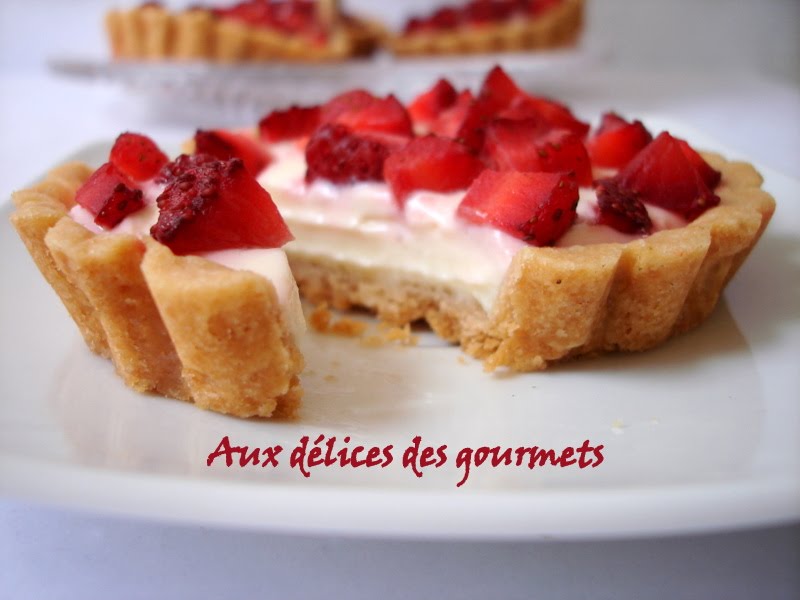 Aux délices des gourmets: TARTELETTES A LA CRÈME CITRONNÉES