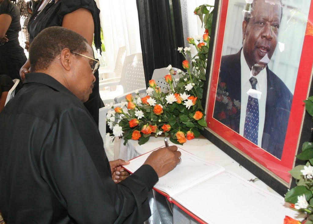 JIWE THE DJ''MWANAKIJIJI 4REAL'': President Kikwete pays his last ...