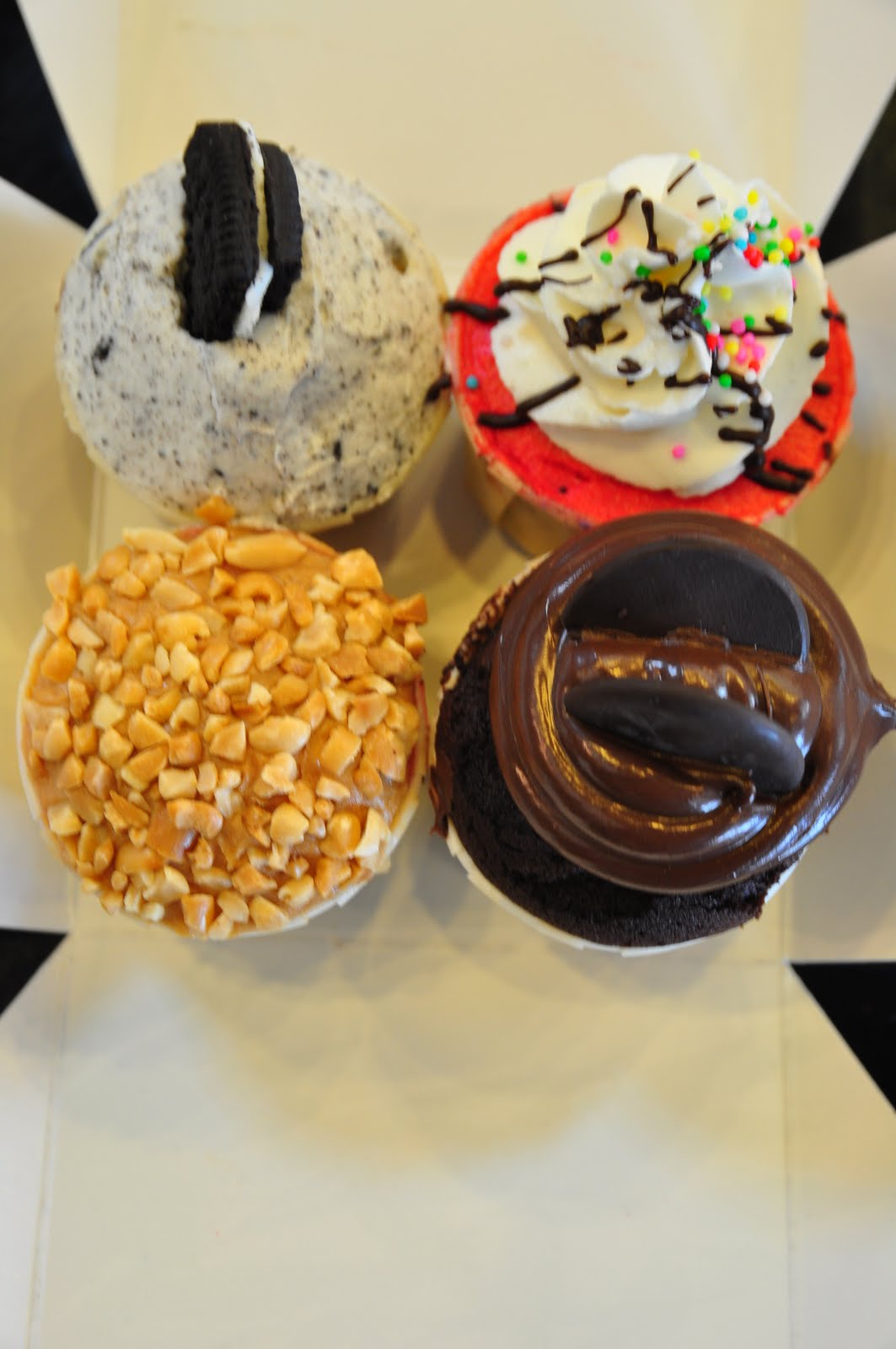 Eat Till U Drop: Cupcake @ Wondermilk, Damansara Utama