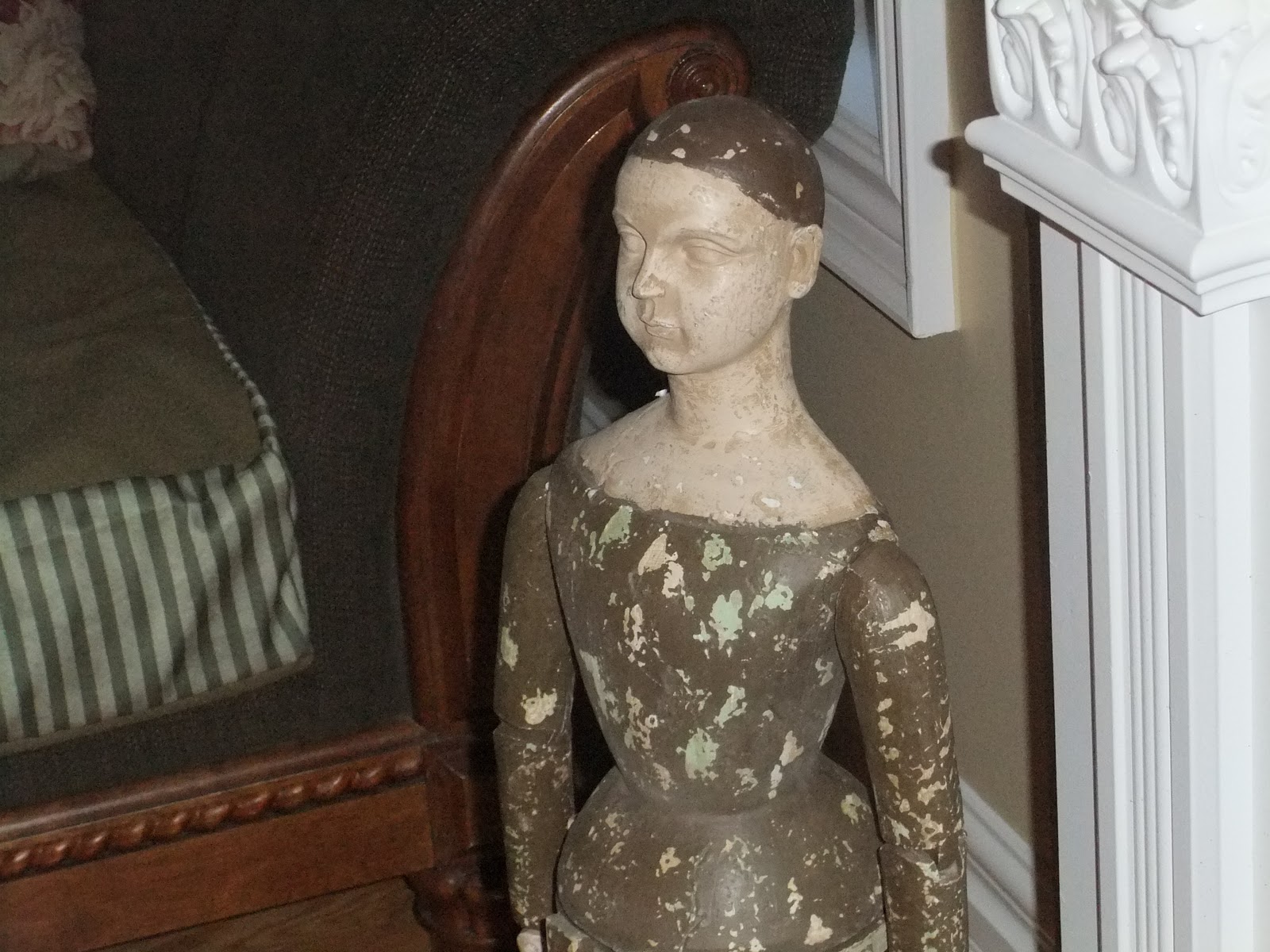 Suburban Retreat: REPRODUCTION SANTOS DOLL