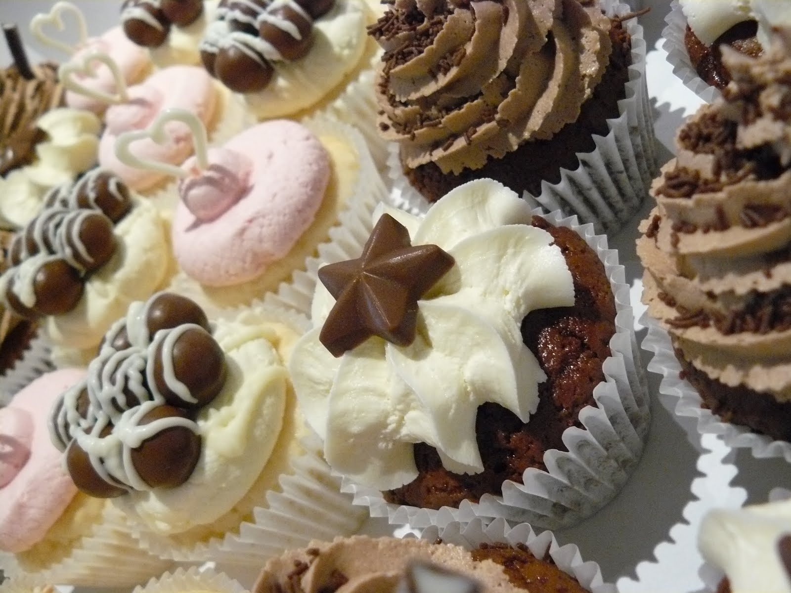 The Cup Cake Taste - Brisbane Cupcakes: Sweet treats at your work ...