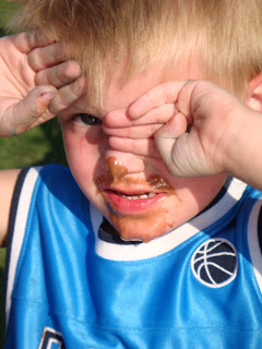 Nic's Days: Jello FIGHT!