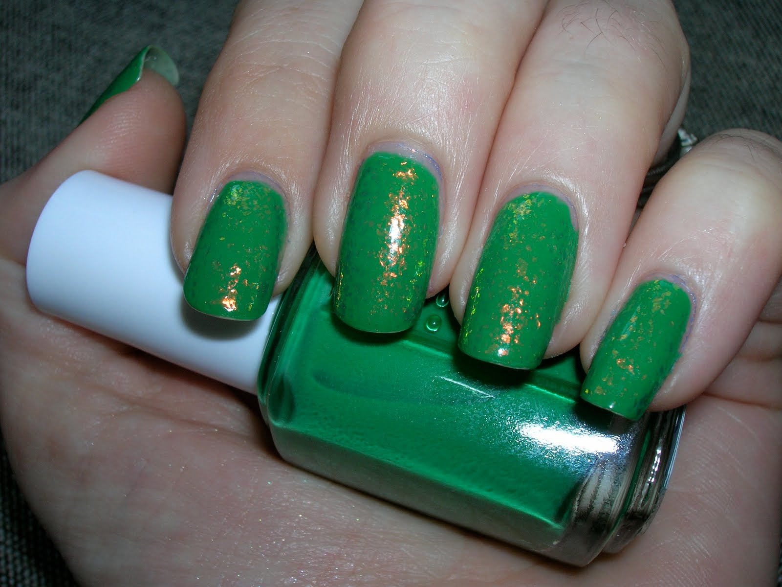 Polish to the People!: Essie Pretty Edgy and Sally Hansen Hidden Treasure