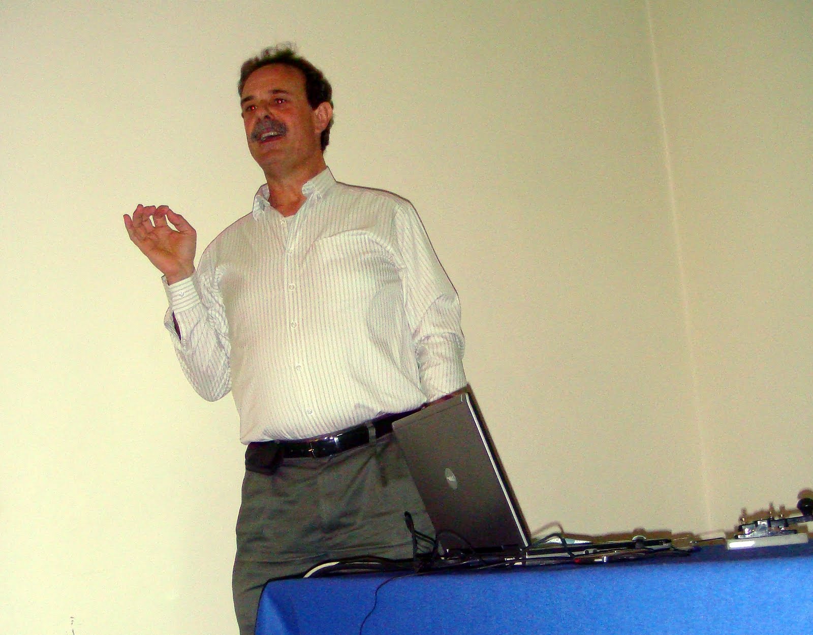 Universitat de la Gent Gran de la UNED - Canet de Mar: Lluís Jofre ...