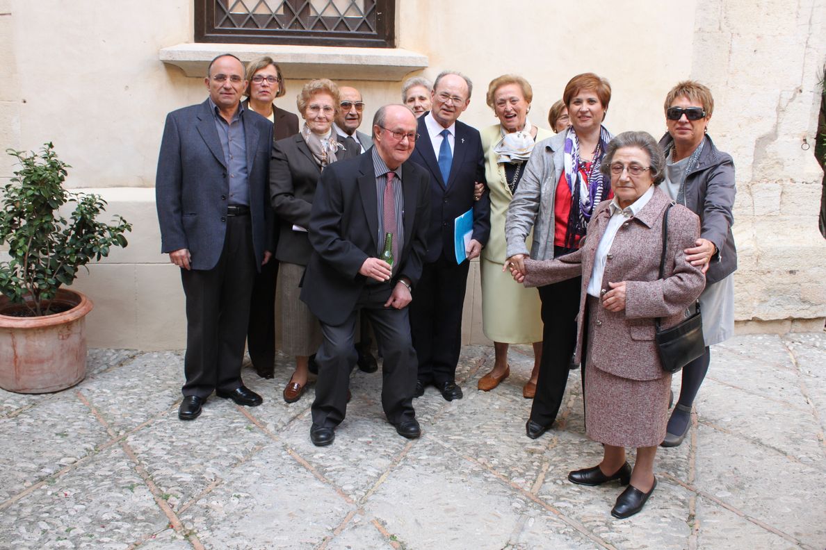 PROVINCIA ARAGÓN SJ: FOTOS DEL APERITIVO, COMIDA CON JESUITAS Y ...