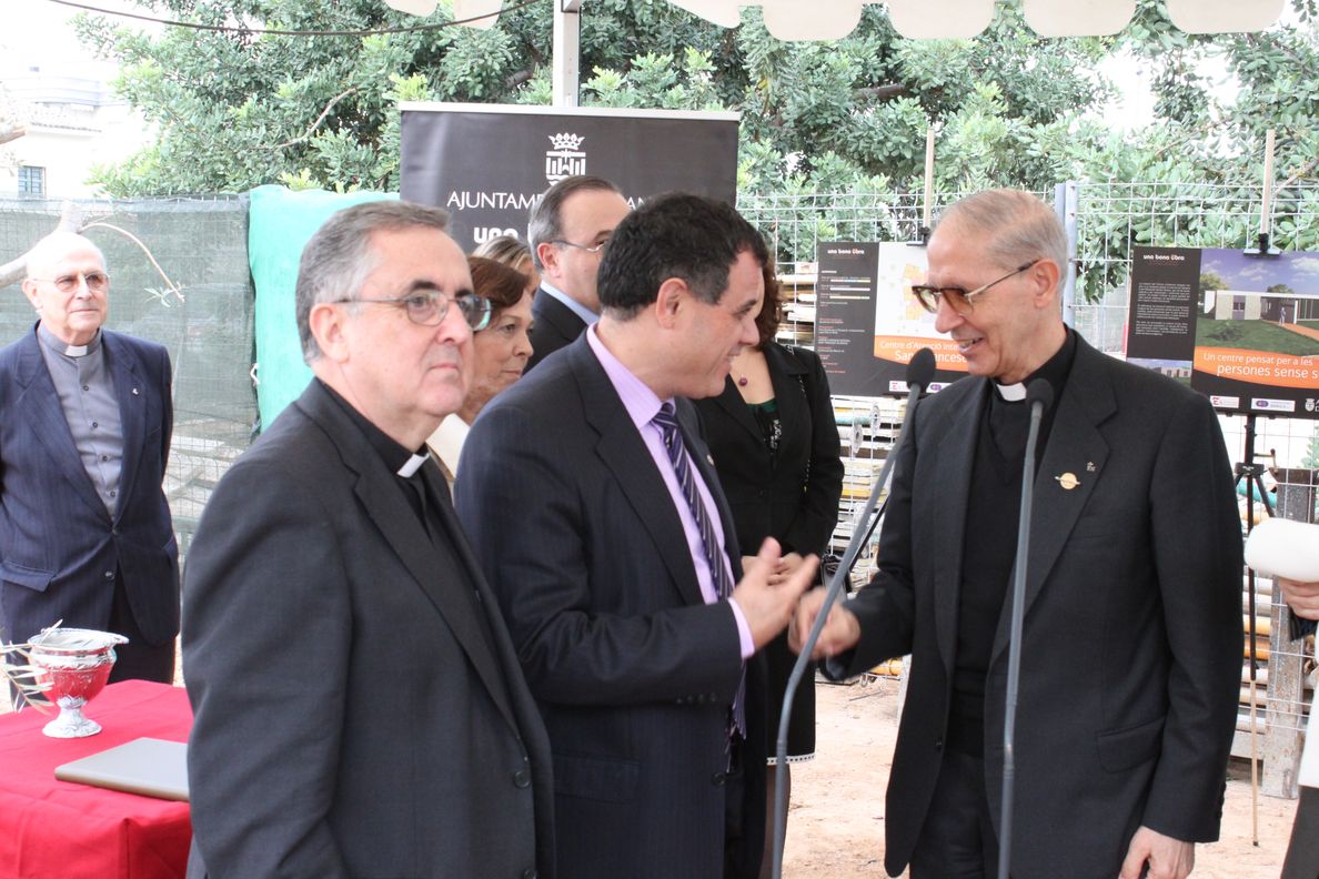 PROVINCIA ARAGÓN SJ: FOTOS DEL APERITIVO, COMIDA CON JESUITAS Y ...