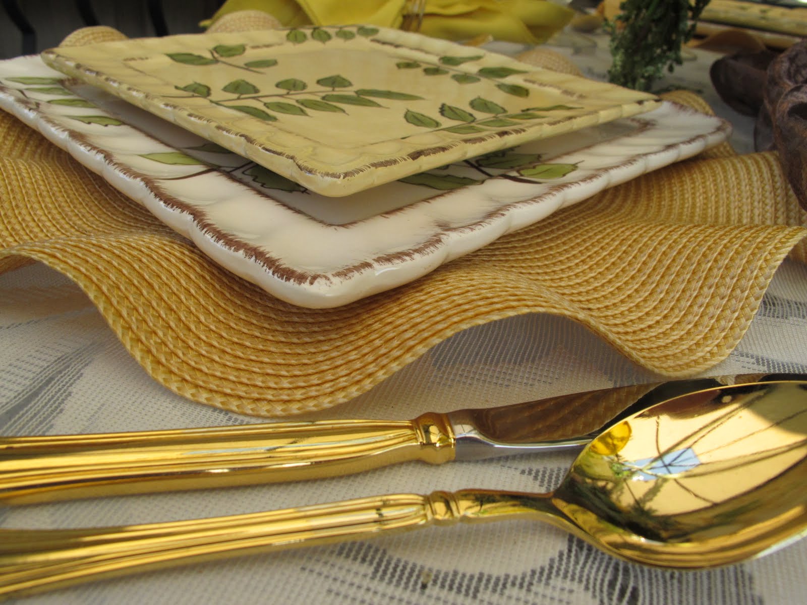 Tuscan Tablescape - Purple Chocolat Home