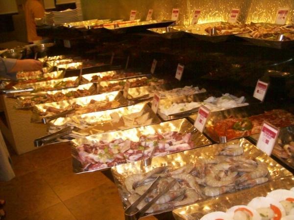 Galloping Glutton: Yakimix