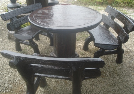 Meja Taman: MEJA TAMAN