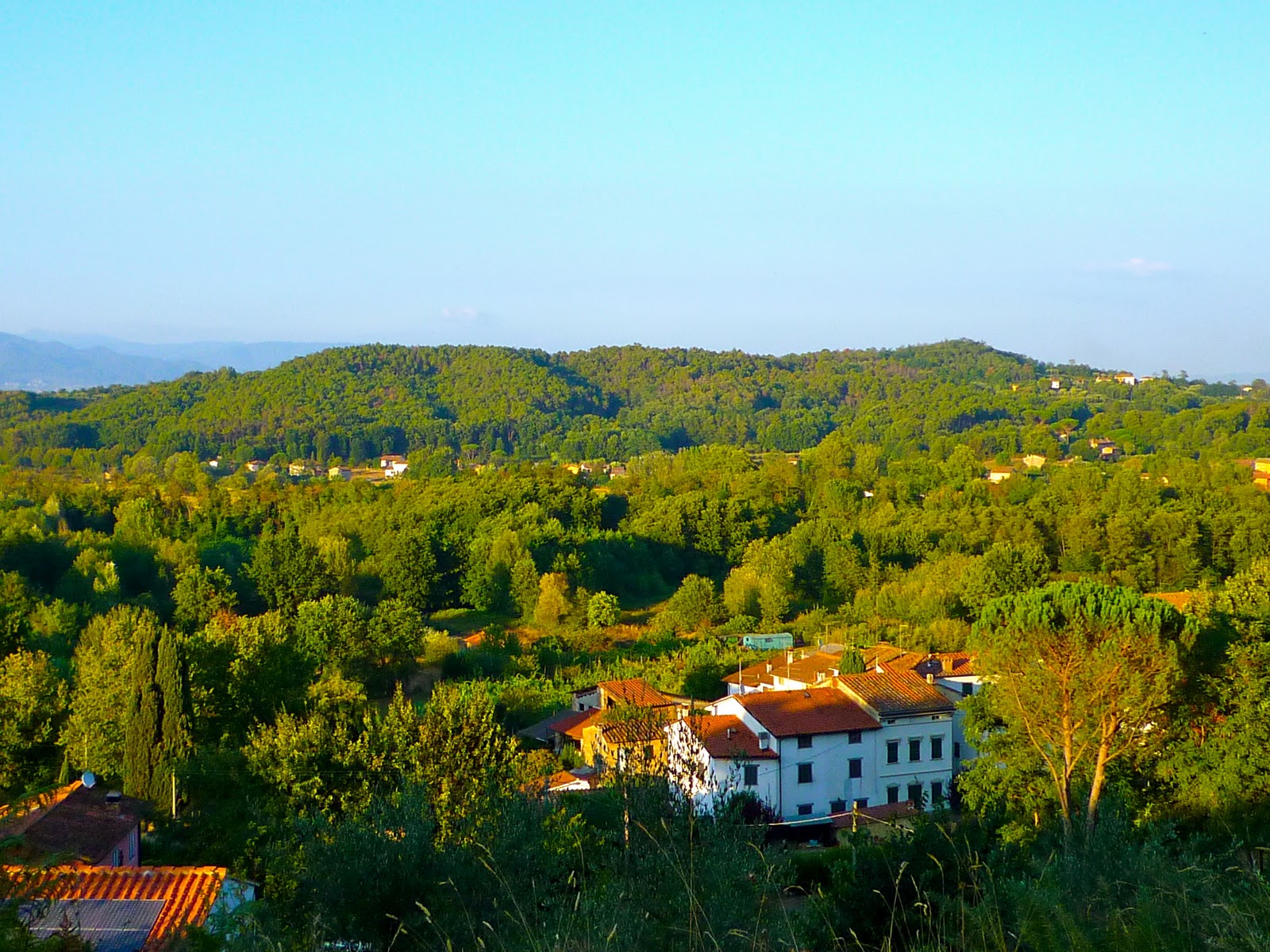 __Travels to Wonderland__: Lucca Stone House, San Ginese, Italy