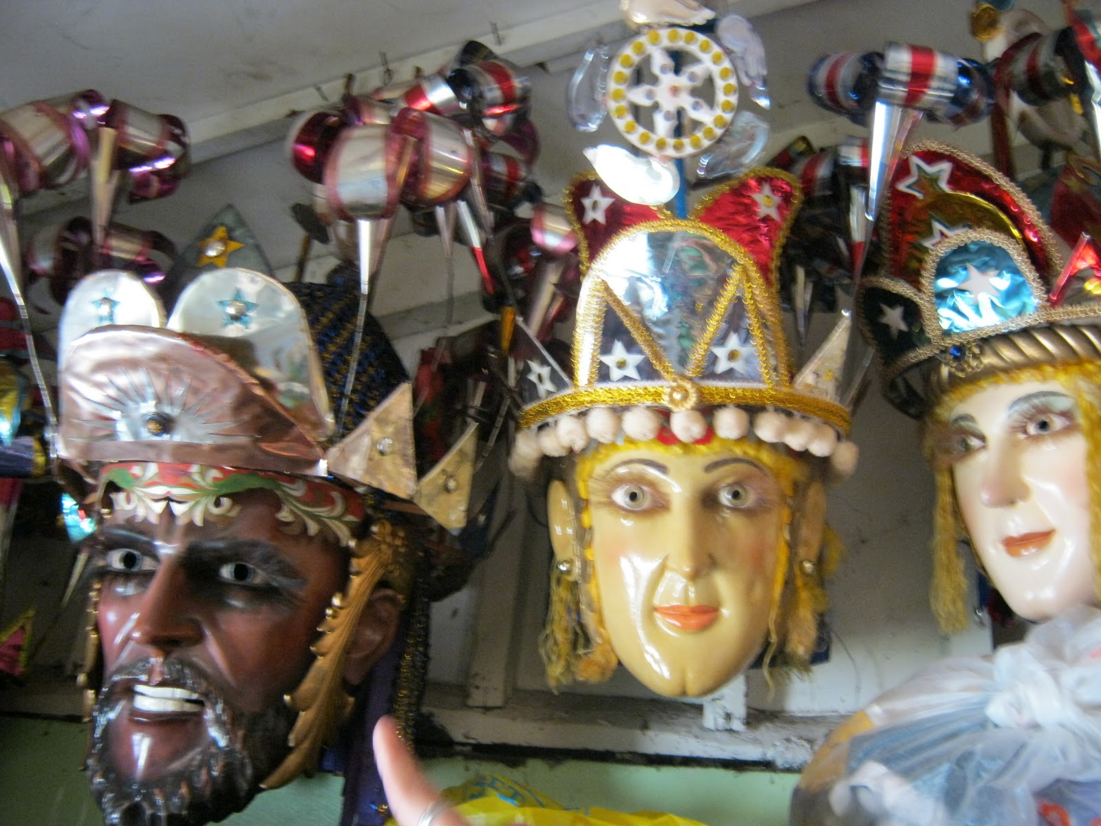 HEART'S ART-SINING NG MGA MARINDUQUEÑO: Morion masks in Mogpog
