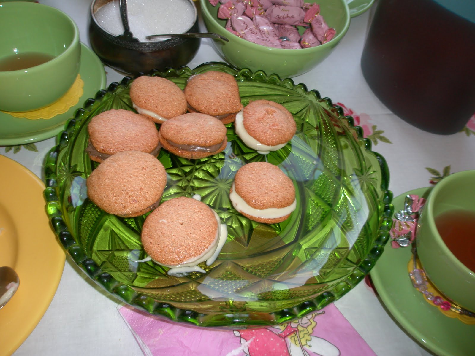 Vintage Touch: Slumber party