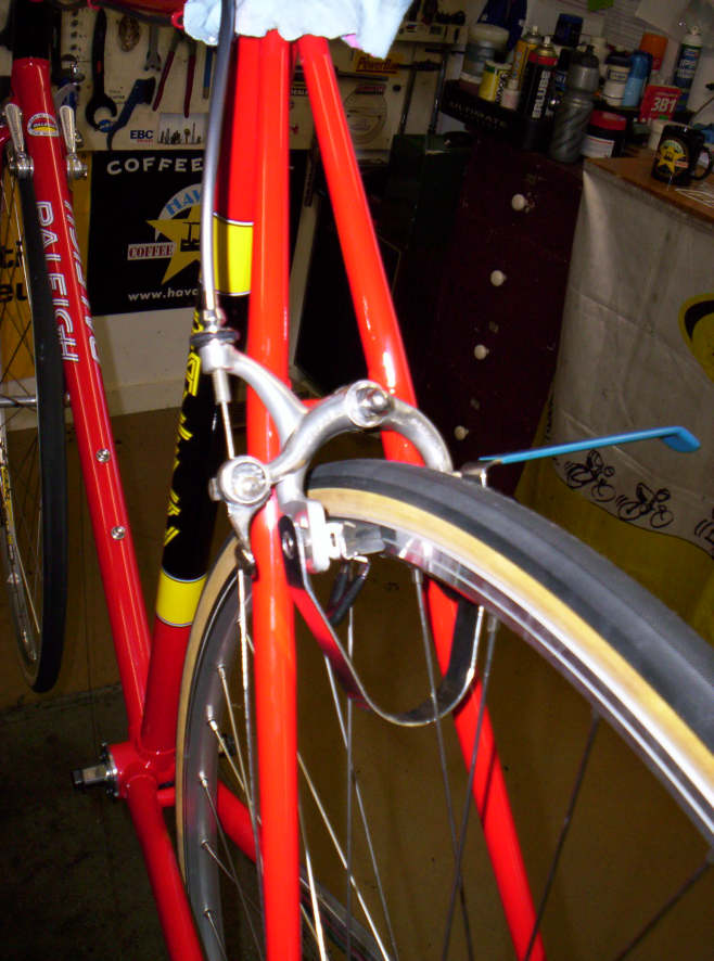 Hack or bodge? (Not my bike) : r/bikewrench