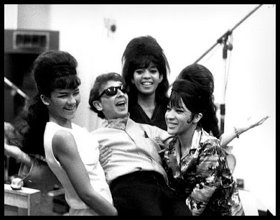 Pretty Pictures: 12/20/09 - 12/27/09