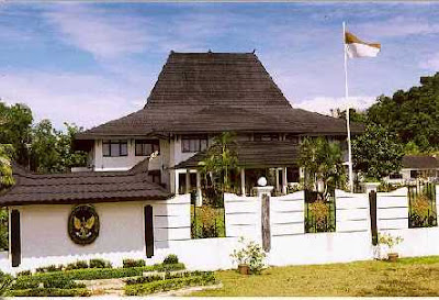 CATATAN KECIL T.GUNAWAN RAZUKI: PENGALAMAN TUGAS DI KBRI BANDAR SERI ...