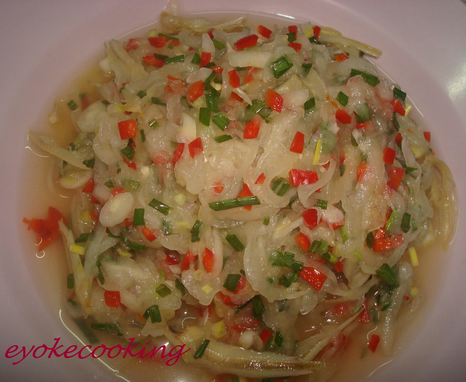 Simply Delicious Easy Cooking: Shredded Cucumber Pickled Salad