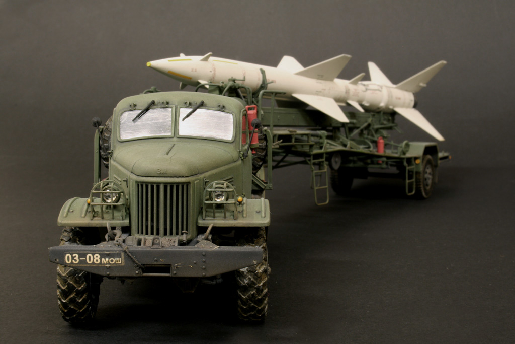 SA2 ON ZIL TRANSPORT...trumpeter kit