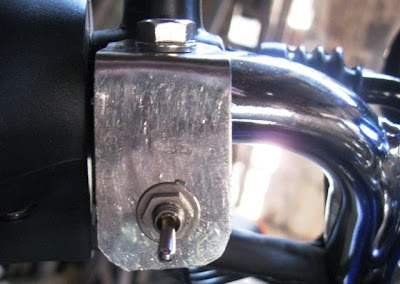 DIY Motorcycle Hazard Lights | ManiLabas