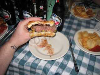 J.G. Melon – Cheers to a Great Burger | Burger Conquest