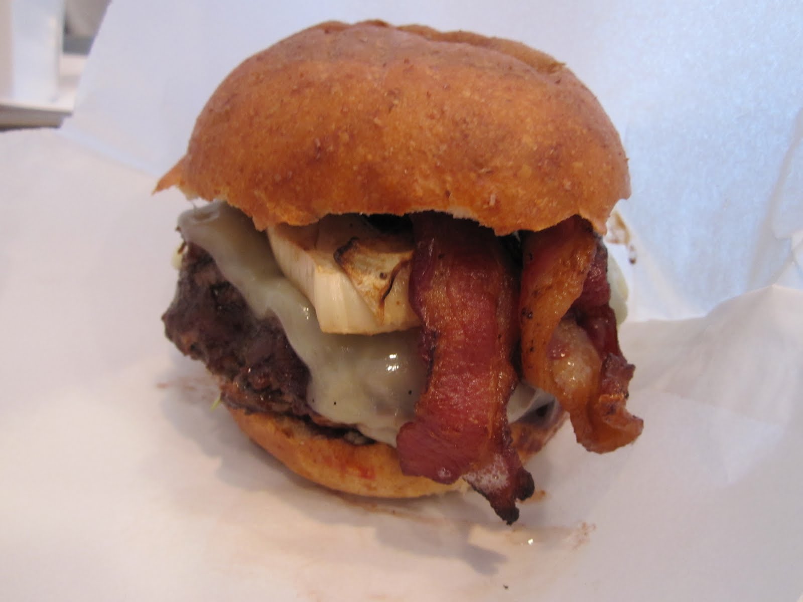 Burger Creations – Eating Up With the Jones’ | Burger Conquest