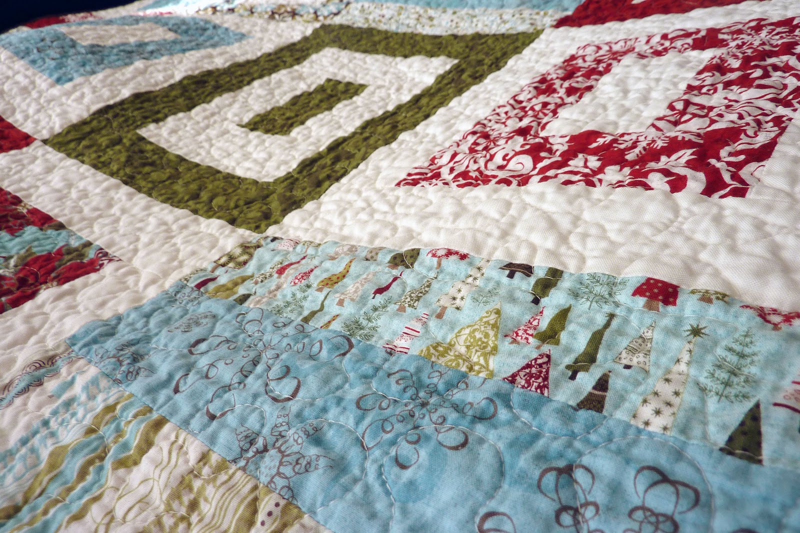 My Three Sons {and a very busy Girl}: {Filled} : a finished quilt