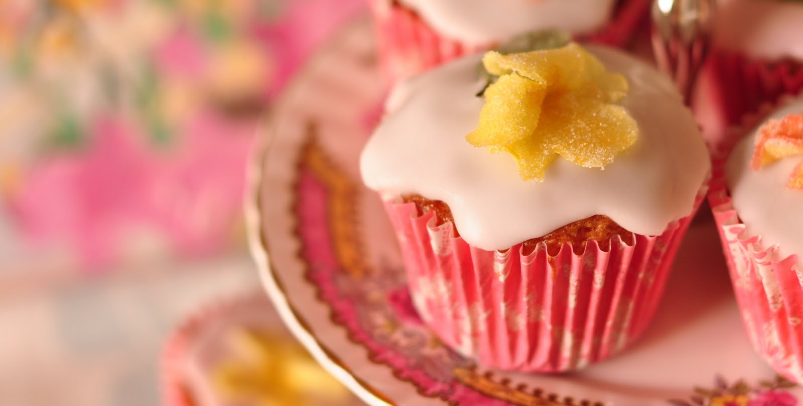 Stuff I make, bake and love: Miss Prim Pram Prum...