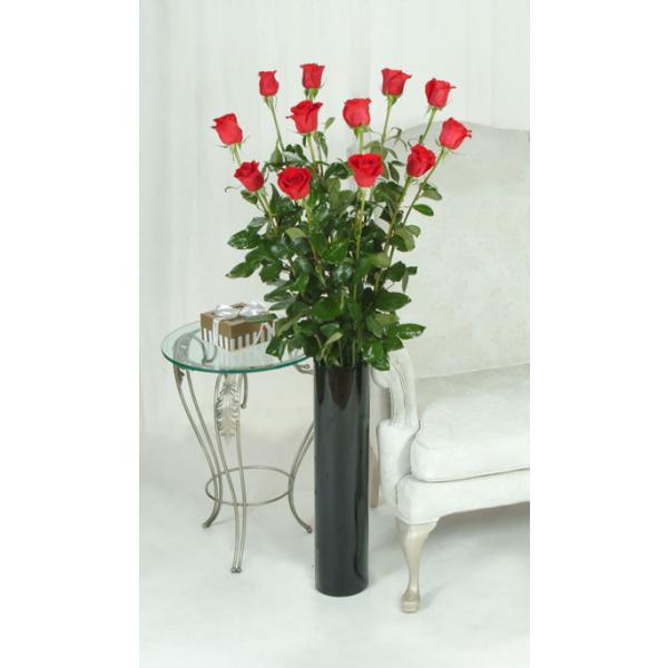 Trying to Stay Calm!: The Ultimate Rose Review and Giveaway...