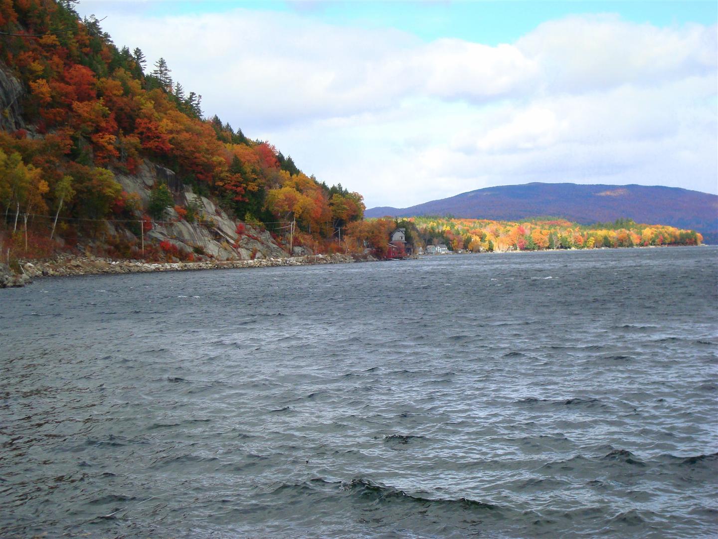 CO-Runner: Newfound Lake Loop
