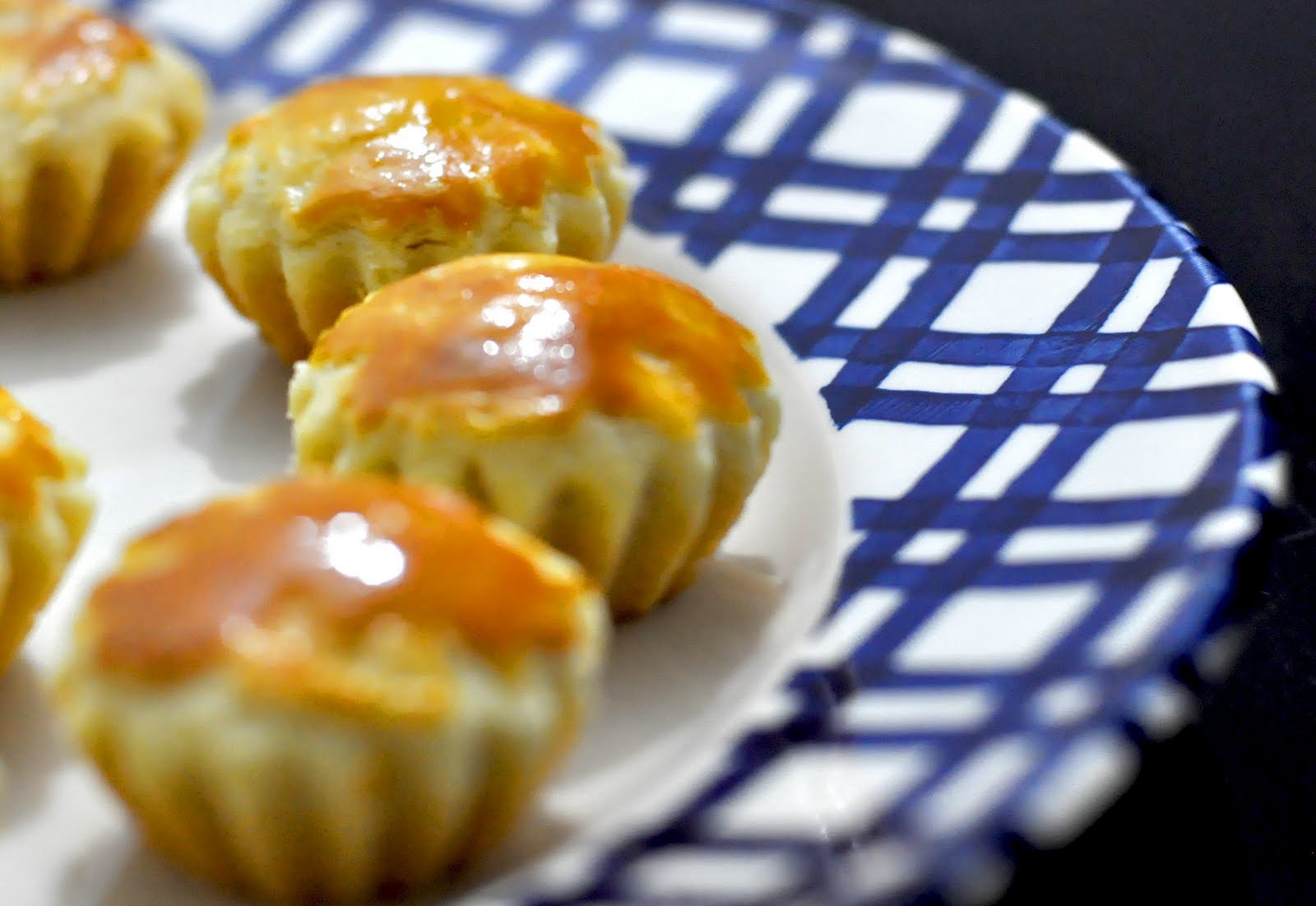 boulangerie: Mini Pineapple Pie