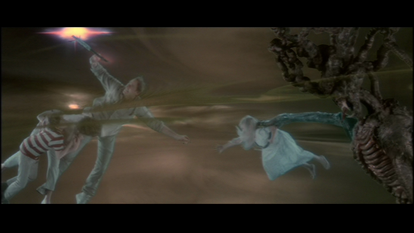 MONDO BIZARRO: Forgotten Sequels: Poltergeist II