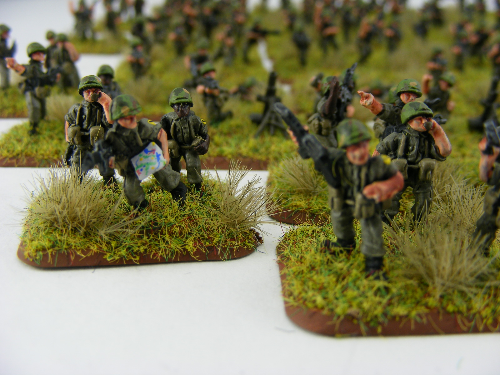 Evil Bob's Miniature Painting: 15mm Vietnam Commission