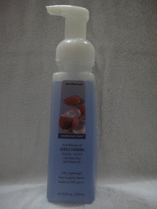 victoria's secret: HAND SANITIZER