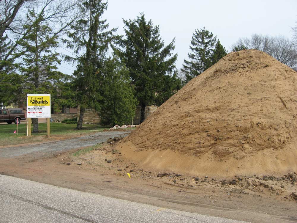 Build or Remodel Your Own House: Fill Dirt For Raised Concrete Slab ...