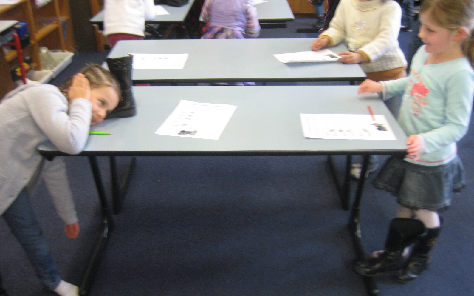 Science@EHS: Does sound travel through a table?