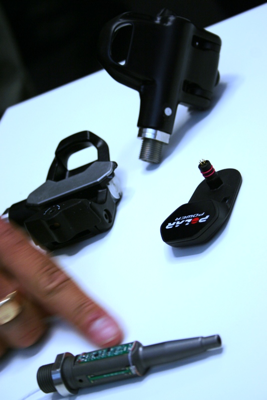 +NewForce-hill climb-: Polar pedal-based power meter （ポラール ペダルベース パワーメーター）