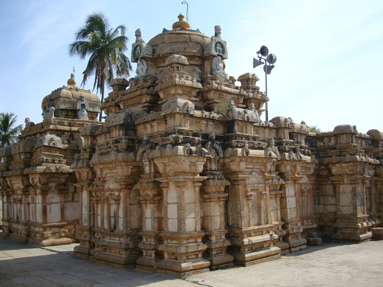 My visits to historical sites: Begur Temple at Bangalore