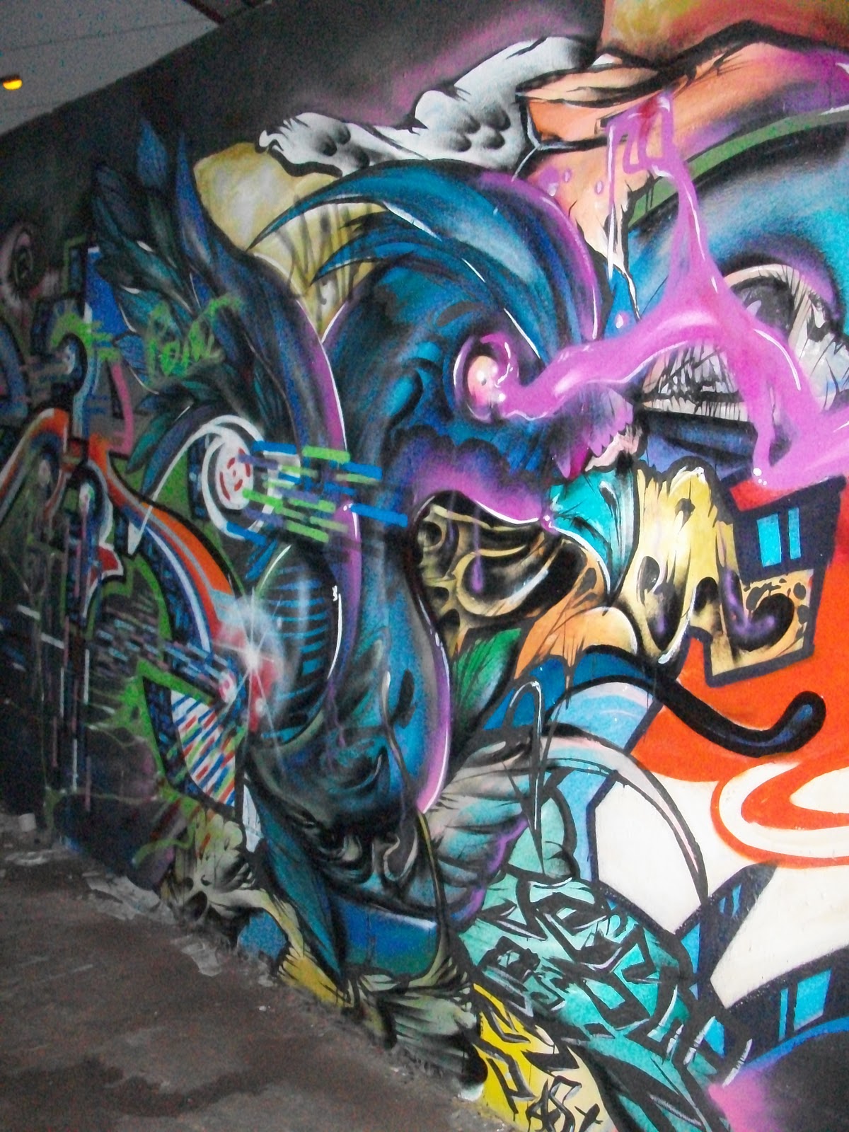 MALKISMO... arte bipolar: renacer es volver a nacer malk cbe crew
