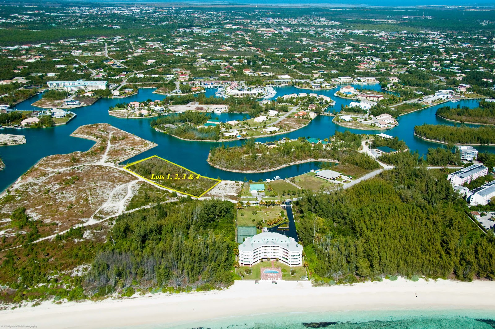 Taste Of Grand Bahama: Featured Listing!! Bahama Reef Multi-Family High ...