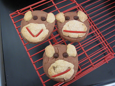 Green Betty: Monkey Cookies