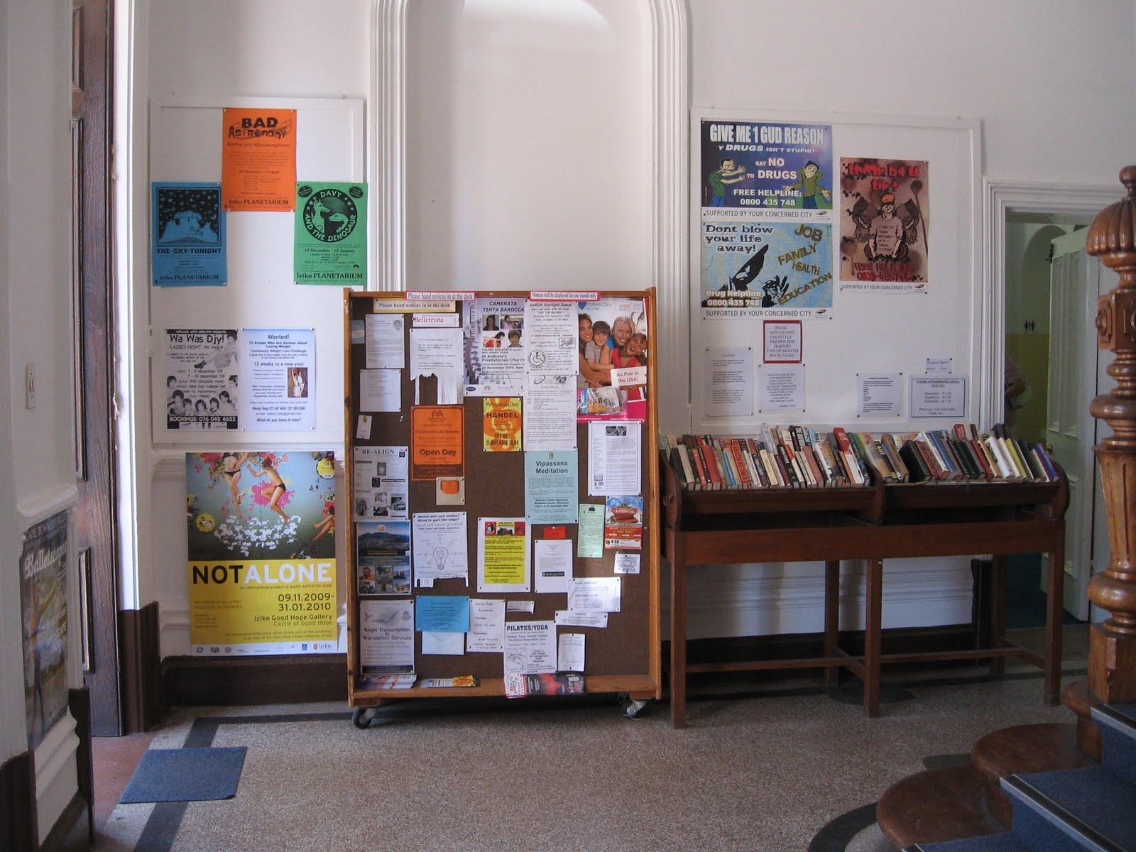 Rondebosch Library News: Images of the library